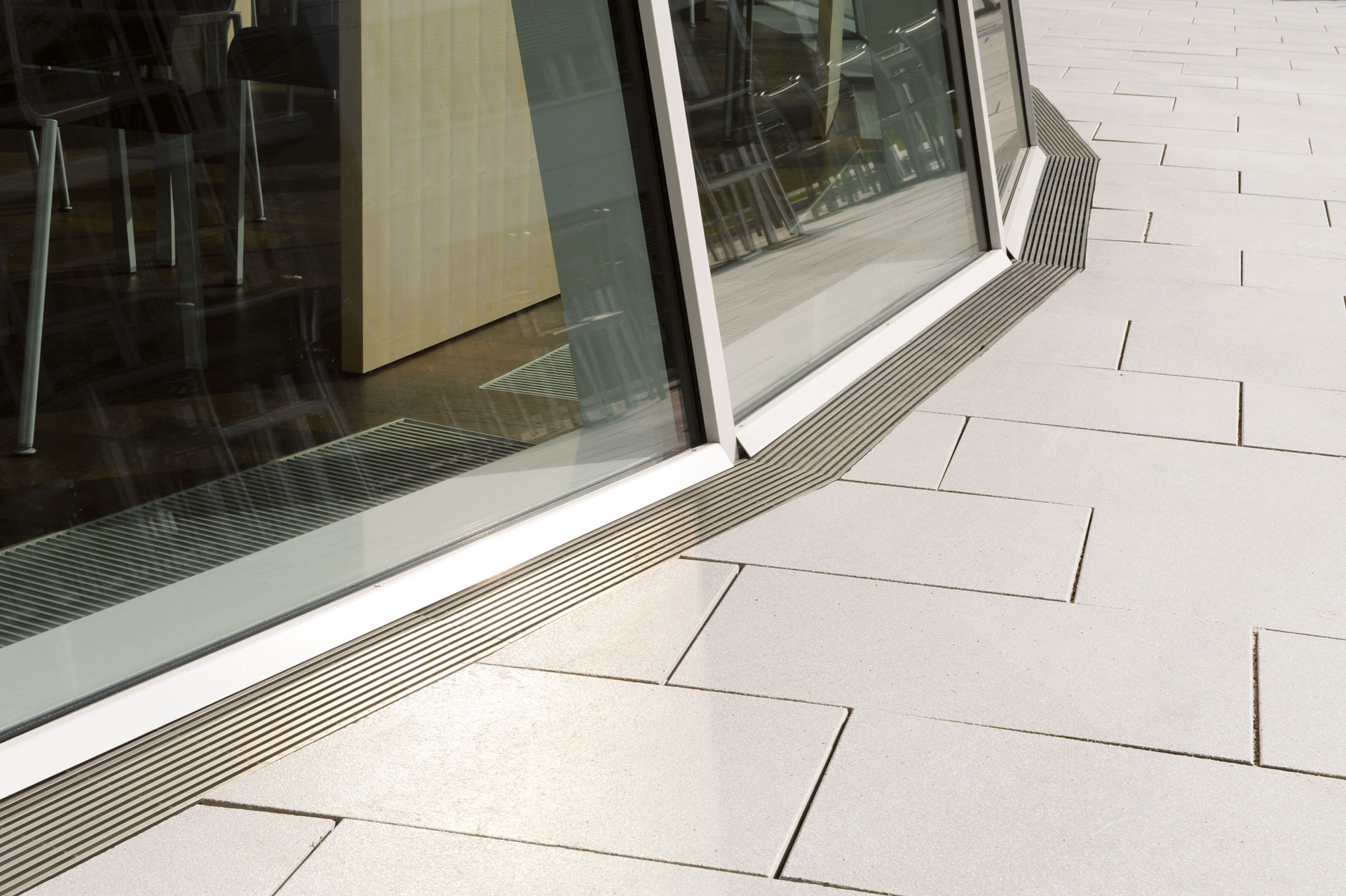 Entwässerungsrinne oder Drainagerinne Stabile | Richard Brink